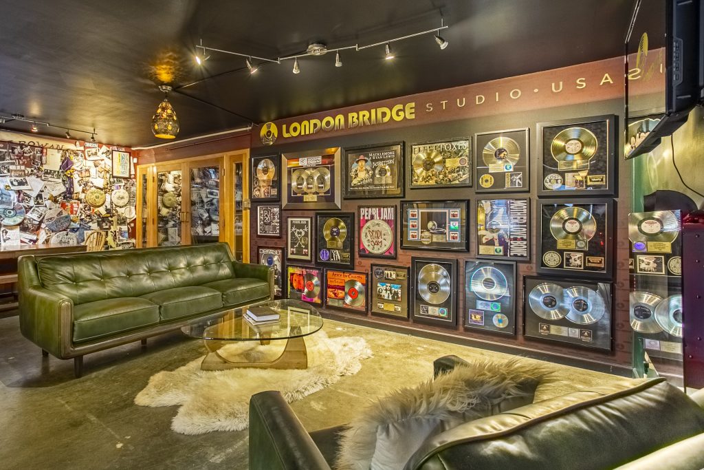 11 Best Recording Studios In Seattle 2023 (Without Question) - Omari MC